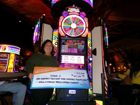 Lucky Mohegan Sun Guest Wins $100,929.93 on Wheel of Fortune Triple ...