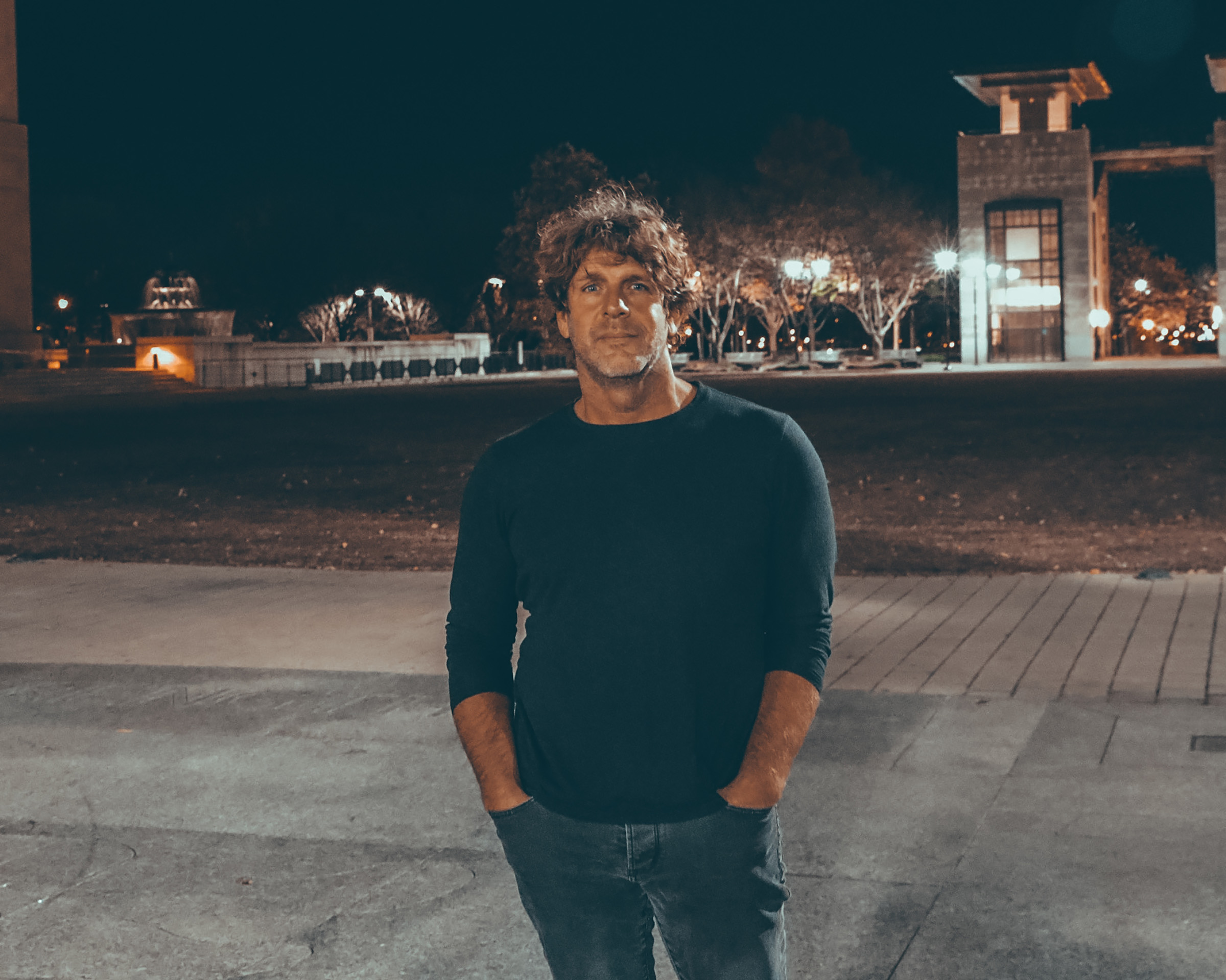 Country singer Billy Currington Announces Show at Mohegan Sun Arena ...