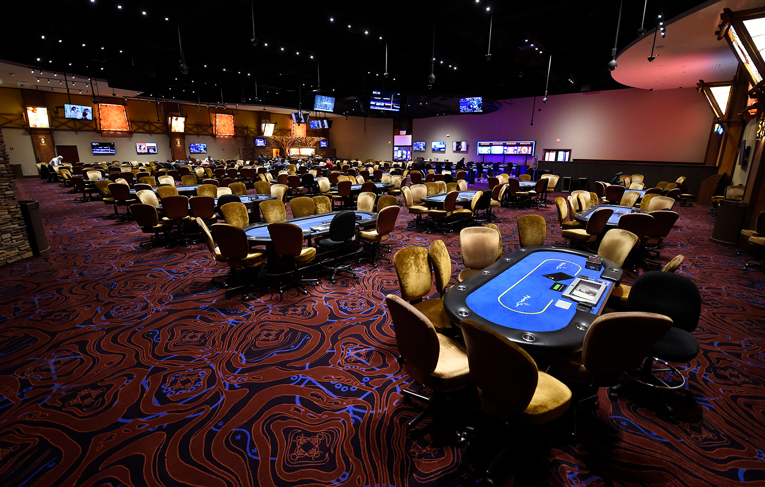 Mohegan Sun’s Winter Freeze and Holiday Hangover Tournaments to each ...